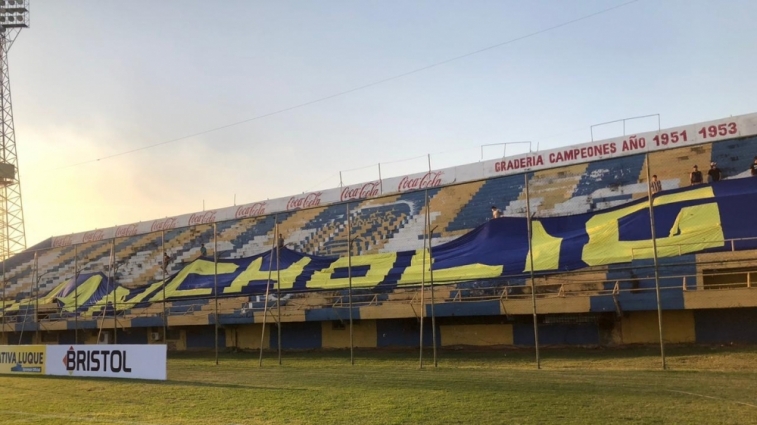 - FM Azul y Oro